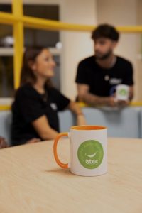 LES ASSOCIATIONS ETUDIANTES